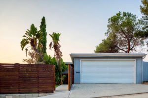 Alluring Eagle Rock Mid-Century Treehouse – soulful abode